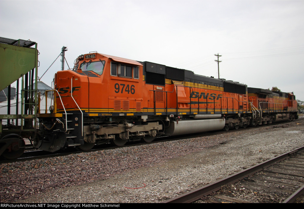 BNSF 9746